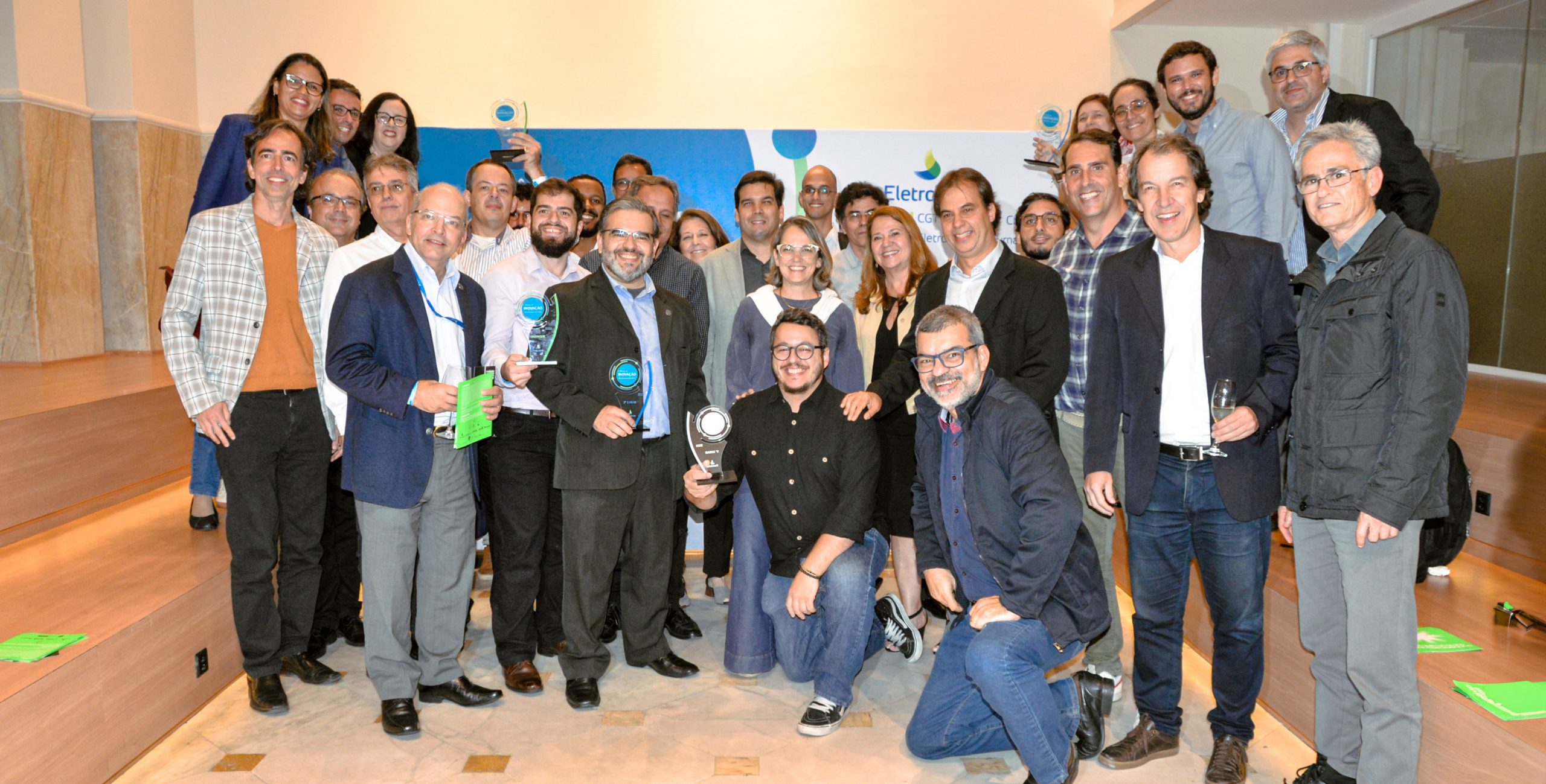 Prêmio de Inovação: projetos do Cepel são reconhecidos por agregarem ...